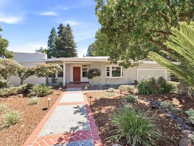 412 Calle Del Caballo St, Fairfield, CA 94534