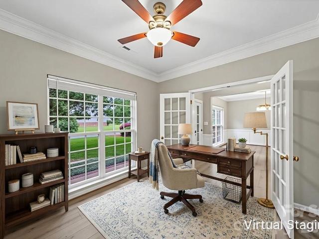 412 Amersham Lane