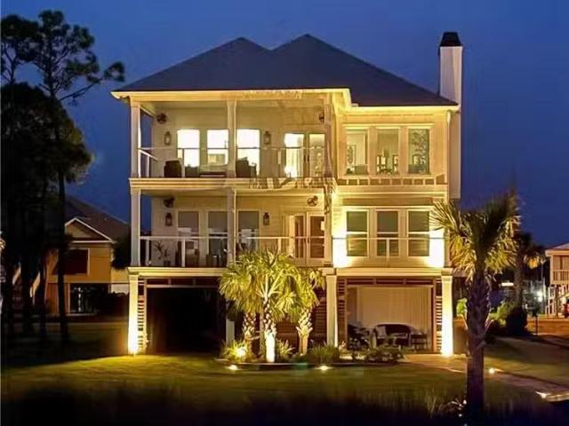 412 ALBRIGHT DR, DAUPHIN ISLAND, AL 36528 Single Family Reside.