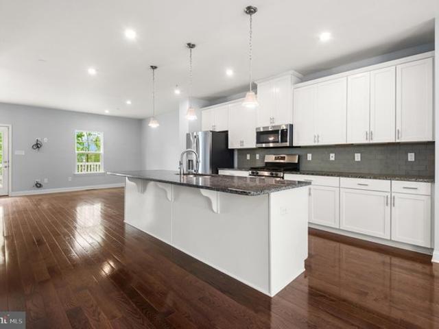 412 Arbor Blvd, Perkasie, PA 18944