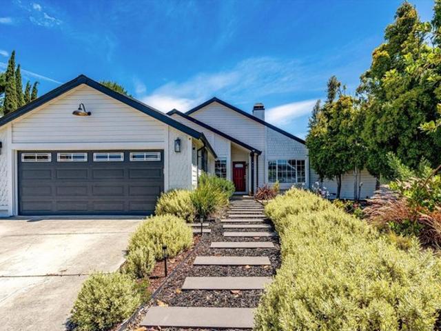 412 Arrowhead Ct, Vallejo, CA 94589