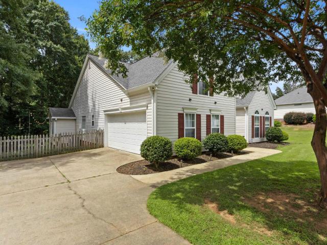 412 Ashley Oaks Drive
