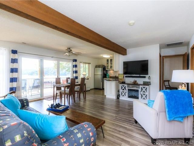 412 Bowers Dr Unit D, Camdenton, MO 65020