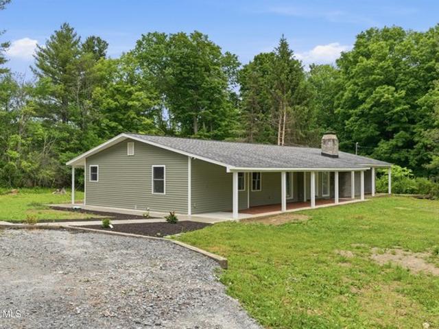 412 Bozenkill Rd, Altamont, NY 12009