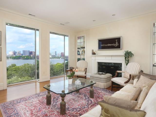 412 Beacon Street Unit 9, Boston, US, MA