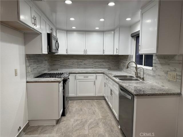 412 Burchett Street 20