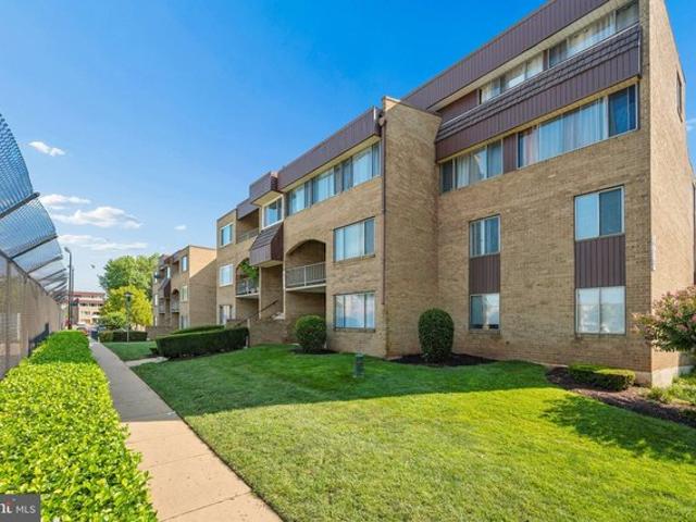 412 Girard St Apt 204, Gaithersburg, MD 20877