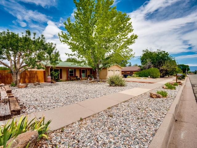 412 Grand Canyon Drive