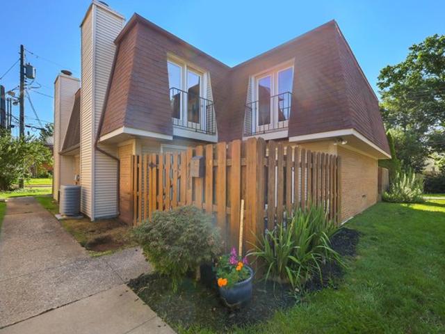 412 Darby Creek Rd Apt B, Lexington, KY 40509