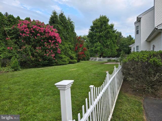 412 Denow Road