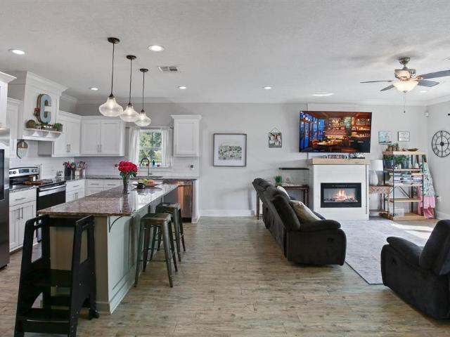 412 Derouen St, Welsh, LA 70591 | MLS #SWL26002