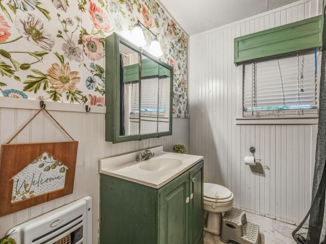 412 Dunnam Ave, Cleveland, TX 77327 | MLS #32618