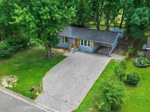 412 E 18th St, Scotland Neck, NC 27874