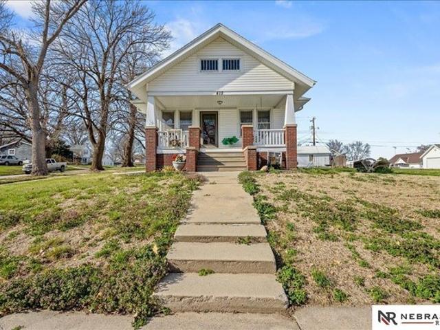 412 E 2nd St, Wahoo, NE 68066