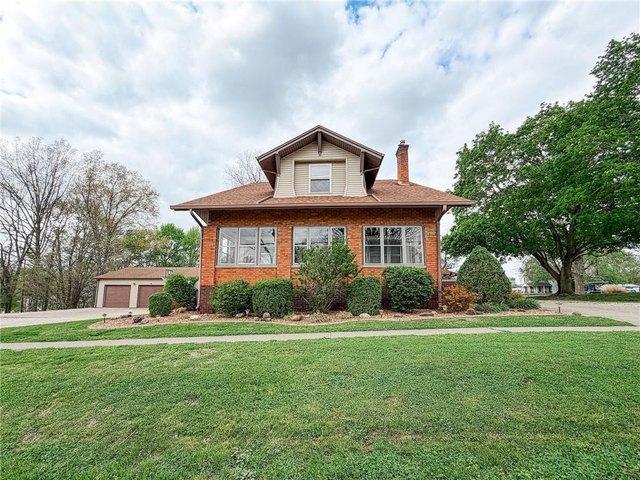 412 E Cumberland St, Martinsville, IL 62442