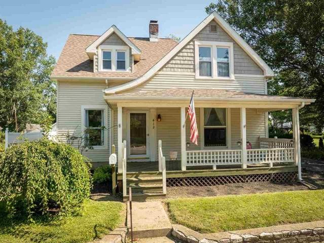 412 E Main St, Centerville, IN 47330