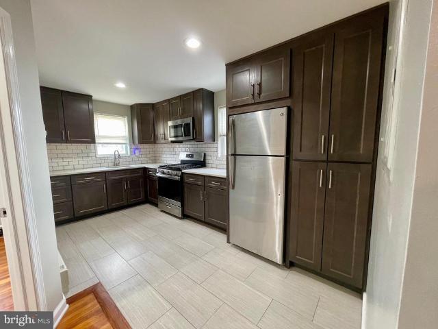 412 E Providence Road # B, 2ND FLOOR
