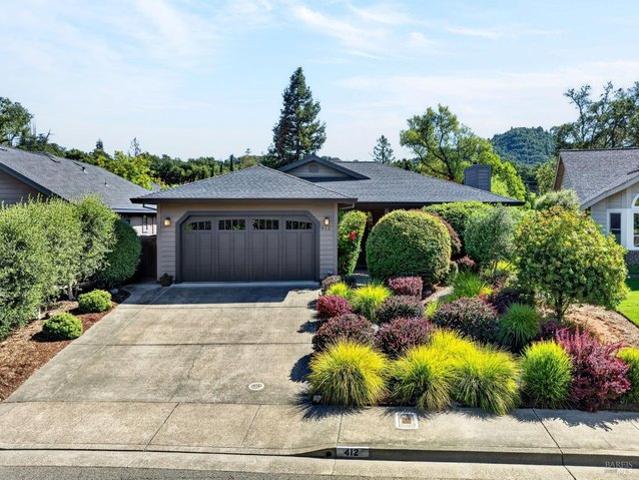 412 Fairway Ct, Healdsburg, CA 95448