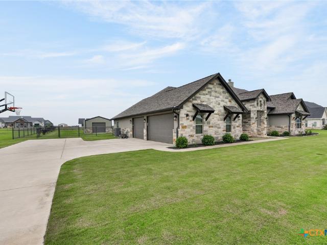 412 Farmstead Drive
