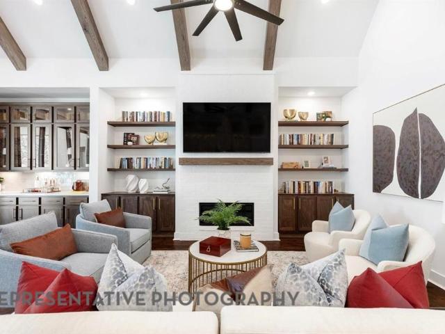 412 Flat Rock Trail