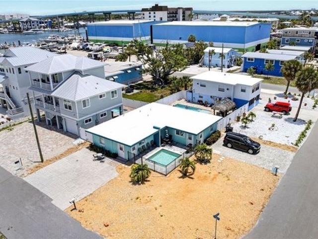 412 Harbor Ct, Fort Myers Beach, FL 33931