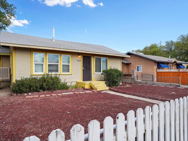 412 Harvard Drive SE