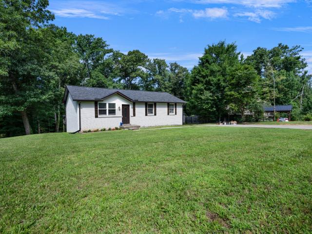 412 Hilltop Dr