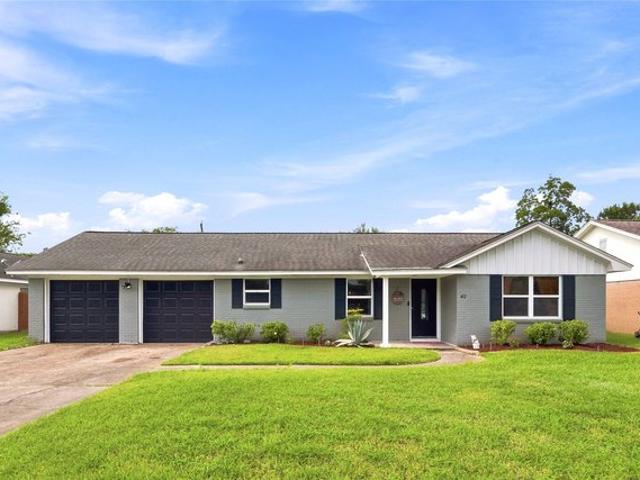 412 Inwood Dr, Baytown, TX 77521