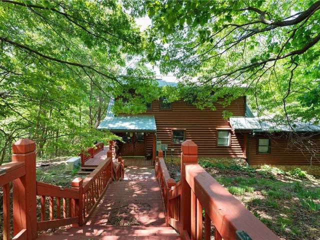 412 Indian Trail
