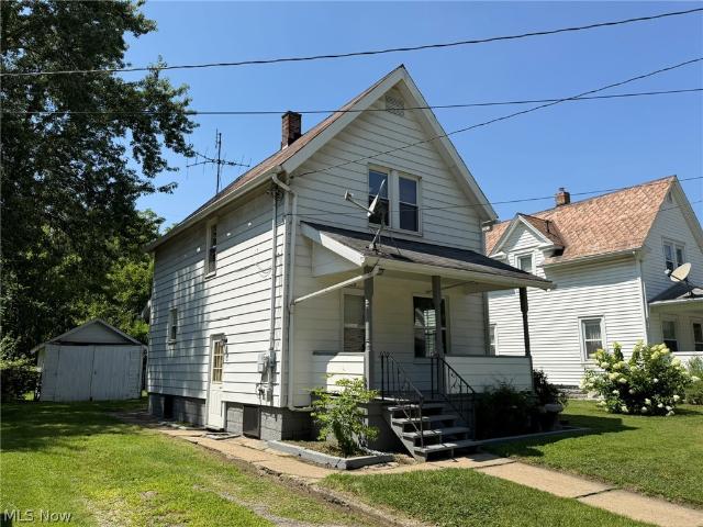 412 Iddings Avenue SE