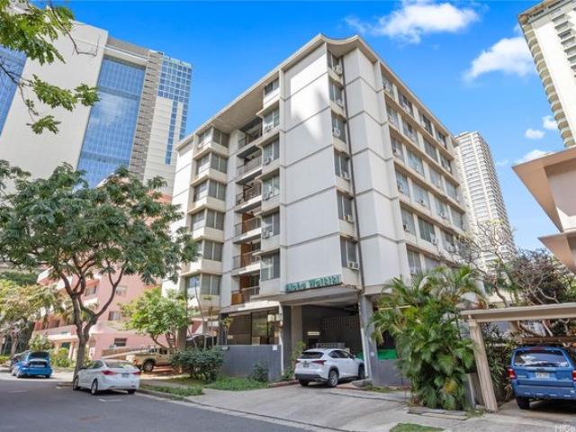 412 Launiu St, Honolulu, HI 96815