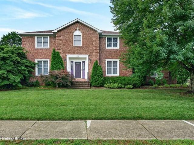 412 Lake Forest Pkwy, Louisville, KY 40245