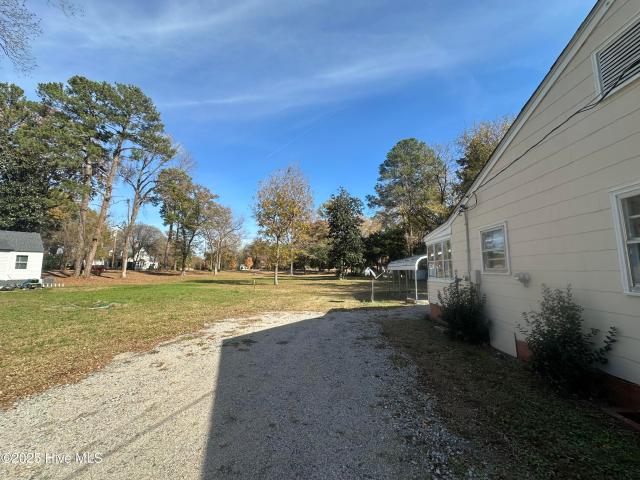 412 Lanoca Avenue
