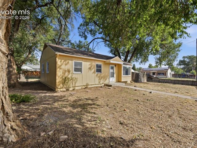 412 Lynn Avenue