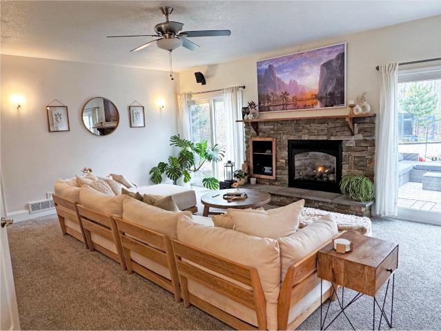 412 Majestic Pines Lane NW