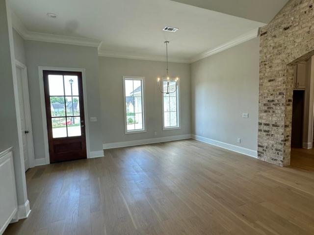 412 Maple Cove