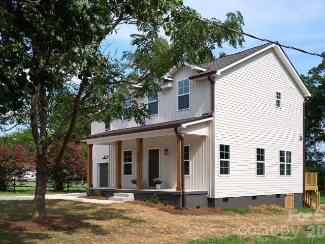 412 Midway Drive