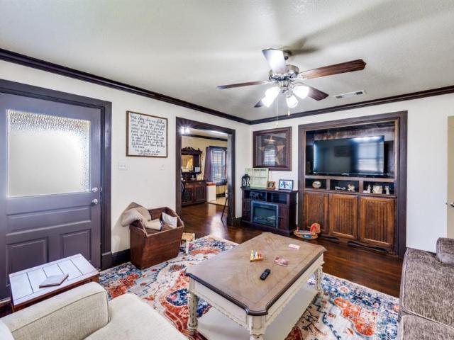 412 N 10th Street
