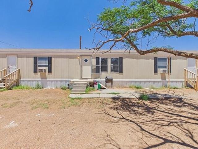412 N Wildcat Ave, Wink, TX 79789