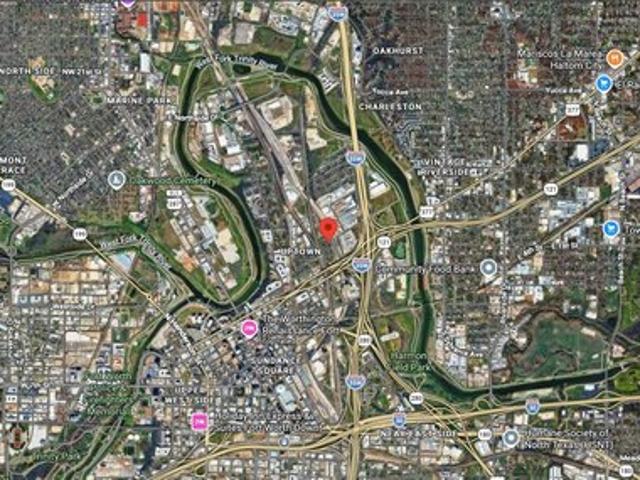 412 N Diamond Ave, Fort Worth, TX 76102