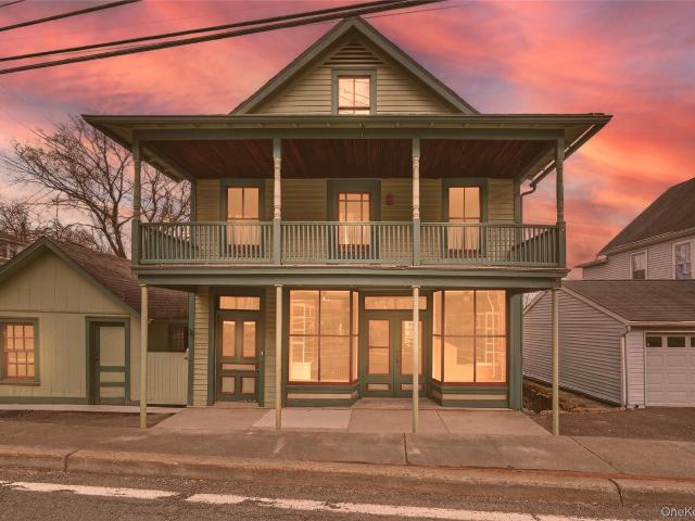 412 N Liberty Dr, Tomkins Cove, NY 10986 | MLS #961701 | Compass