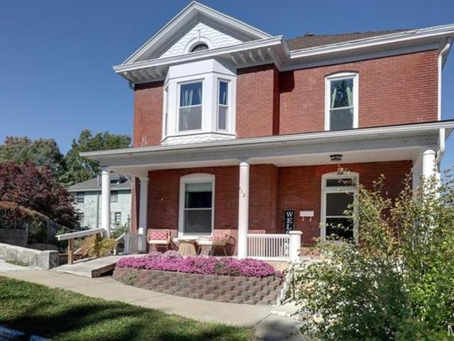 412 North St, Hannibal, MO 63401
