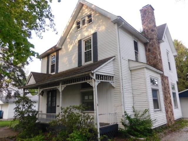412 S 4th St, Hoopeston, IL 60942