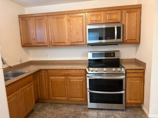 412 S 6th Street A
