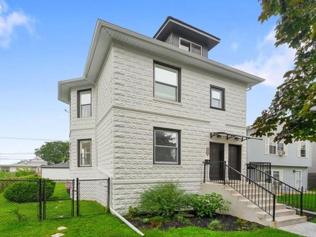 412 S 12th Ave, Maywood, IL 60153