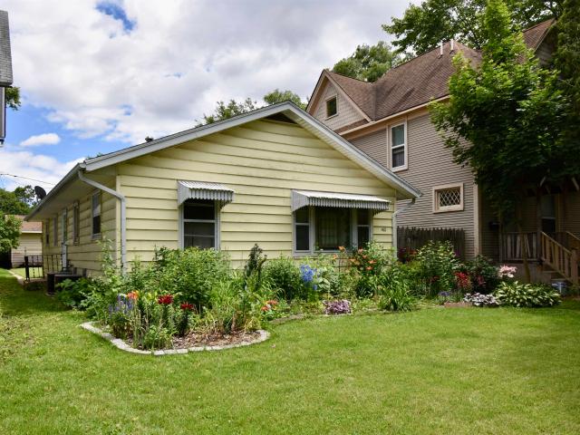 412 S 1st Street