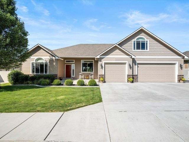 412 S Georgia St, Kennewick, WA 99336