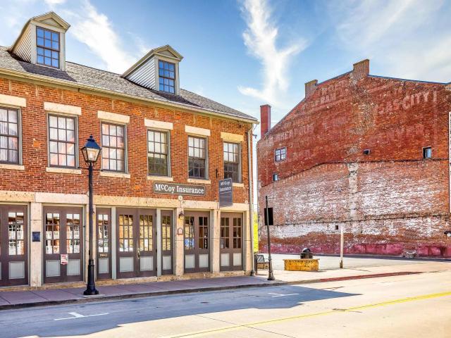 412 S Main