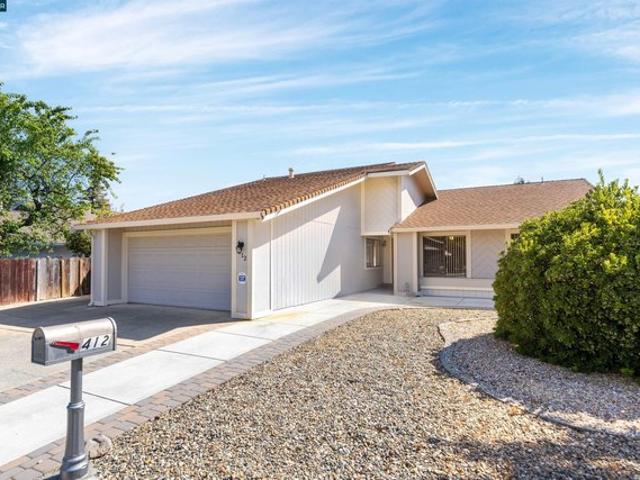 412 Solano Dr, Benicia, CA 94510