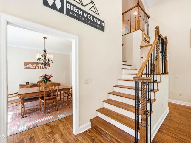 412 Shade Tree Way